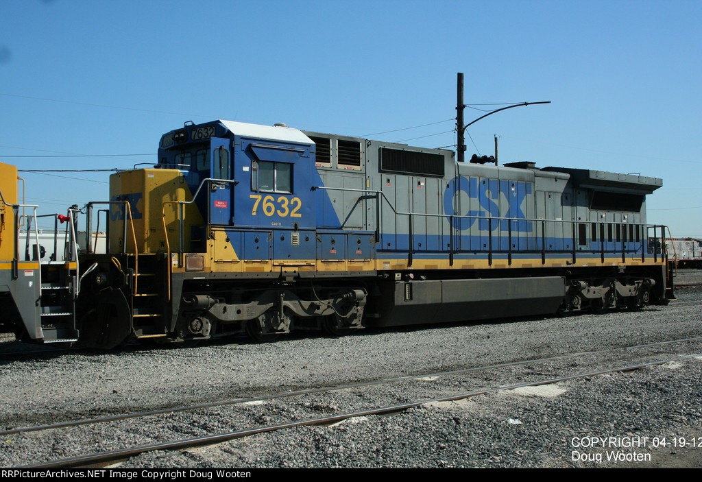 CSXT 7632